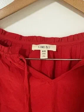 Como Blu | Tops | Como Blu Red Tieneck Peasant Blouse | Poshmark